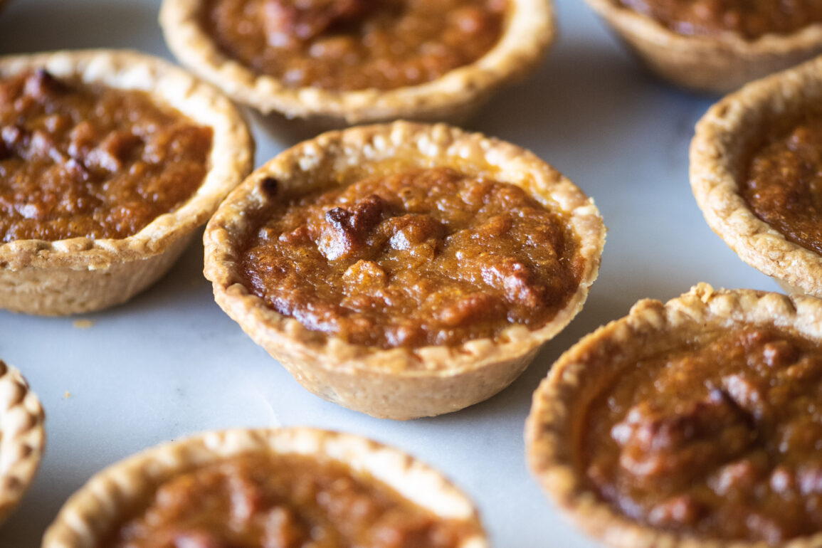 Mini Sweet Potato Pies | Dude That Cookz