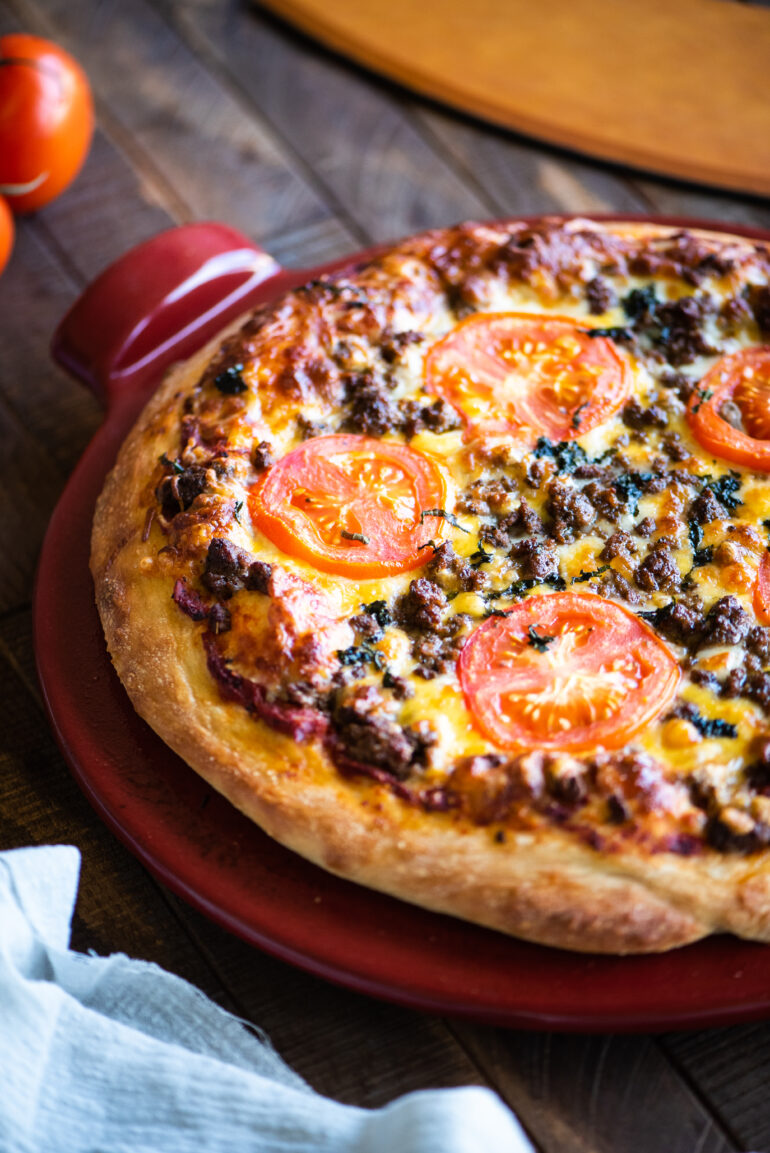 Easy Cheeseburger Pizza Recipe | Dude That Cookz
