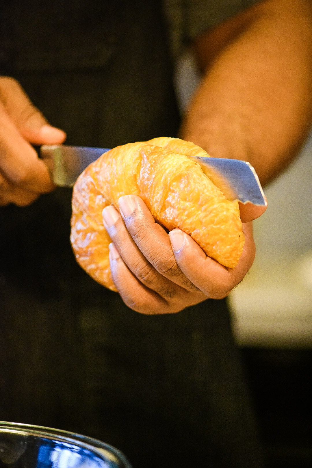 Breakfast Cheeseburger Croissant Sandwich | Dude That Cookz