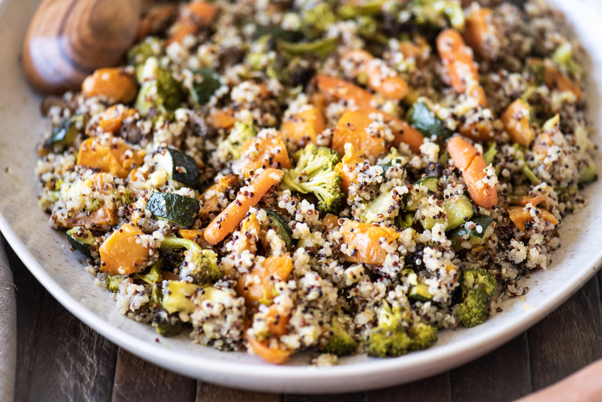 Warm Quinoa Roasted Veggie Salad with Vinaigrette | Dude That Cookz