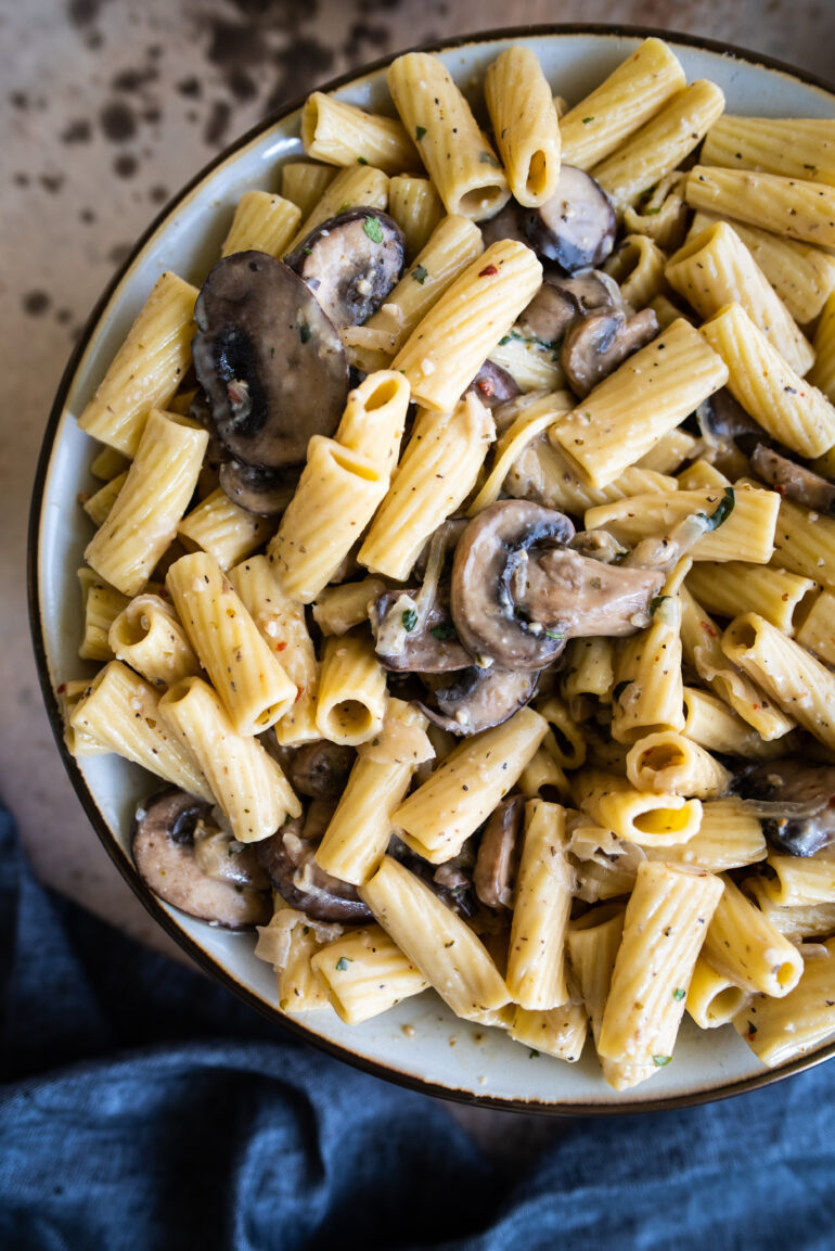 Healthier Mushroom Rigatoni Recipe | Dude That Cookz
