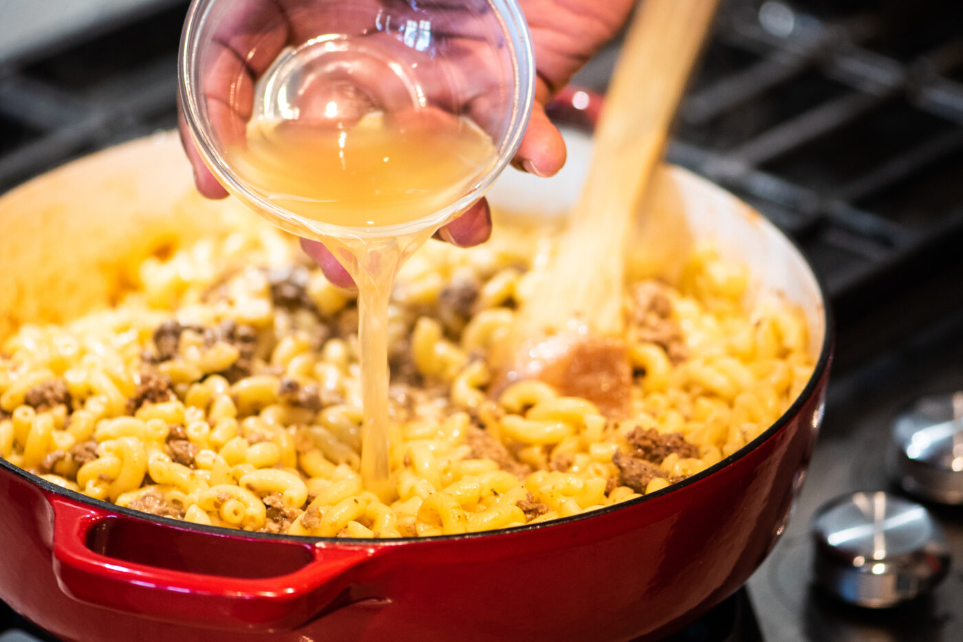 Easy Cheeseburger Casserole Recipe | Dude That Cookz